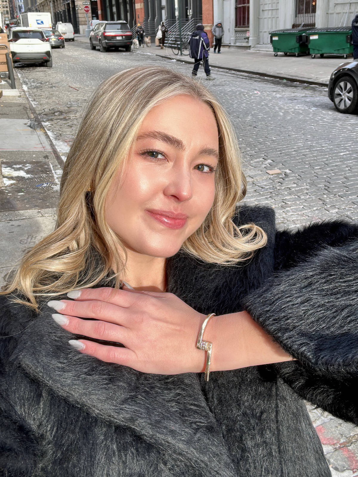 Meredith Young Rainbow Sapphire Small Open Circle Necklace - – At Present