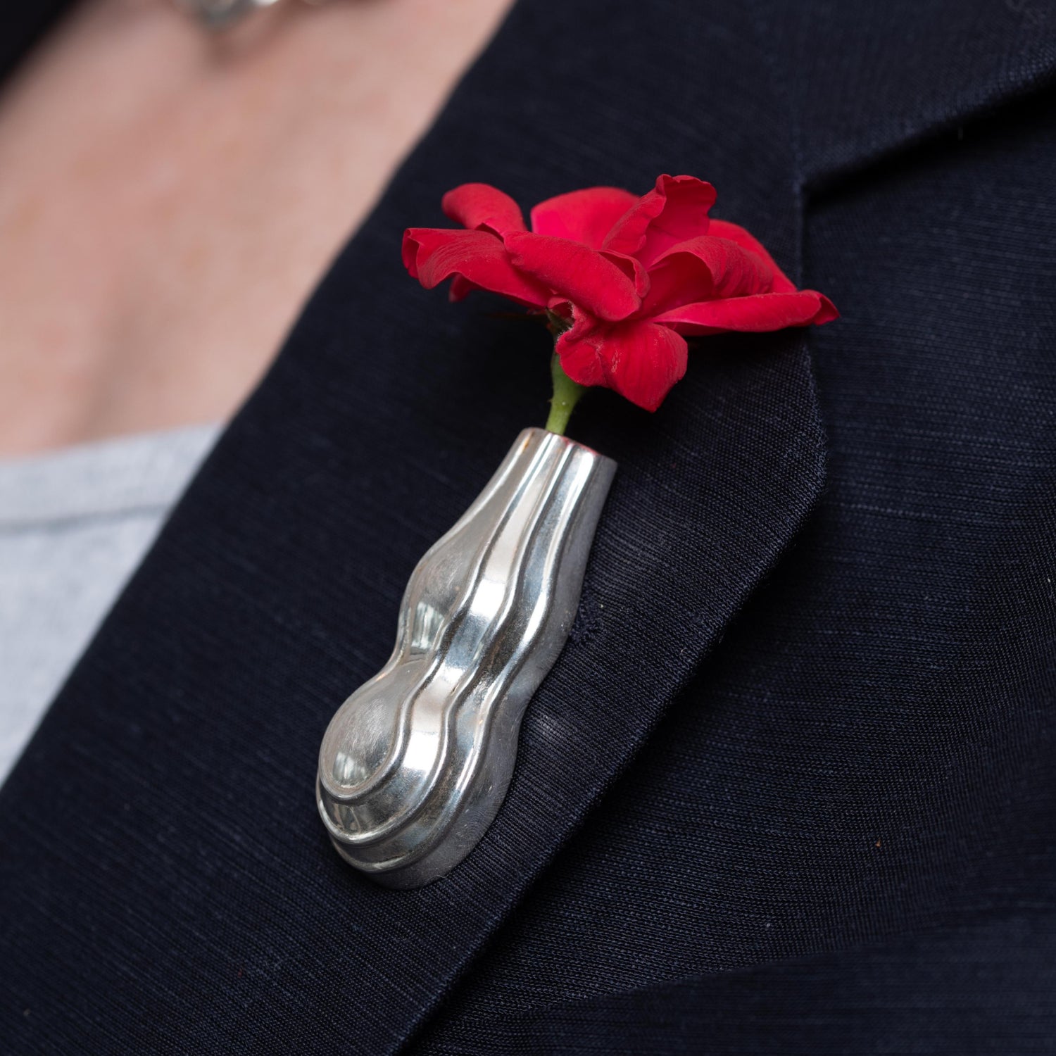 Monbouquette Vase Brooch - At Present Jewelry